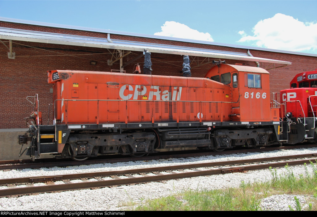 Canadian Pacific SW1200 - CP 8166